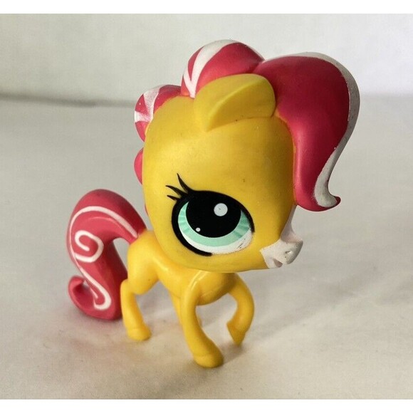 Hasbro | Toys | Littlest Pet Shop Lps 323 Pony Horse Yellow Pink White ...